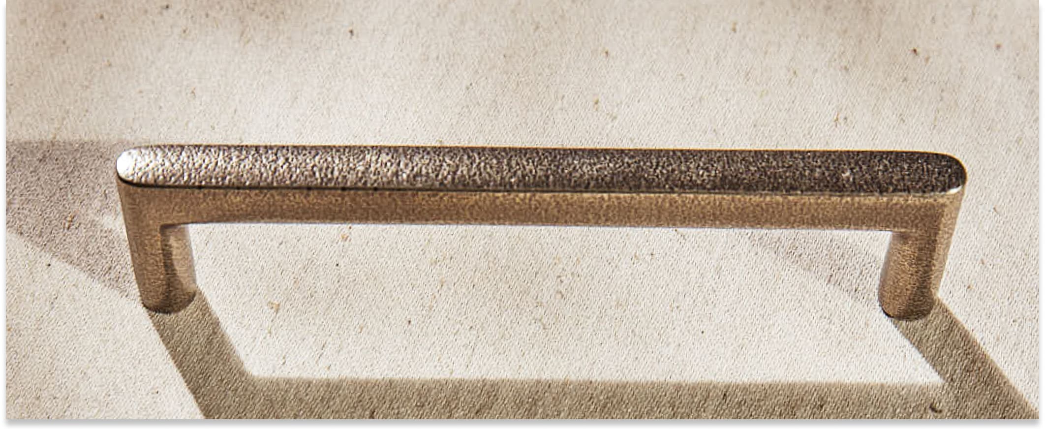 Stellar Pull – Taannaz