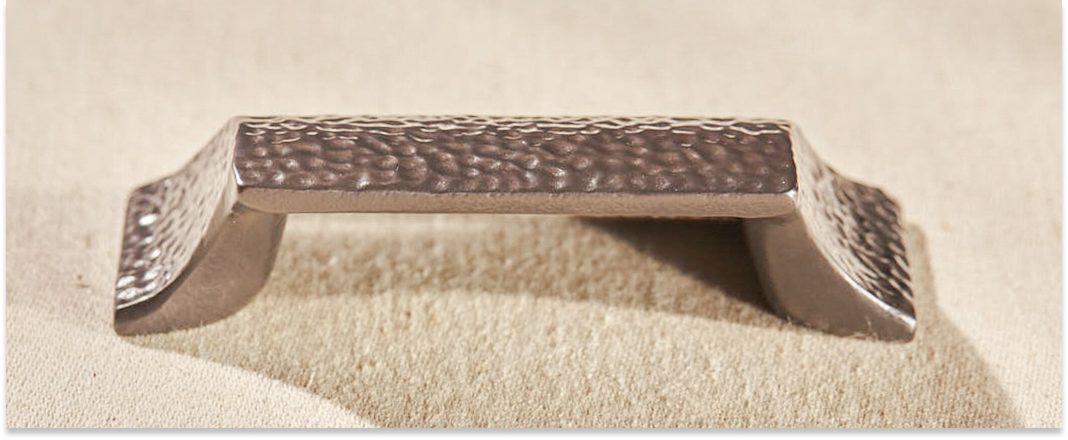 Chased Bin Pull – Taannaz