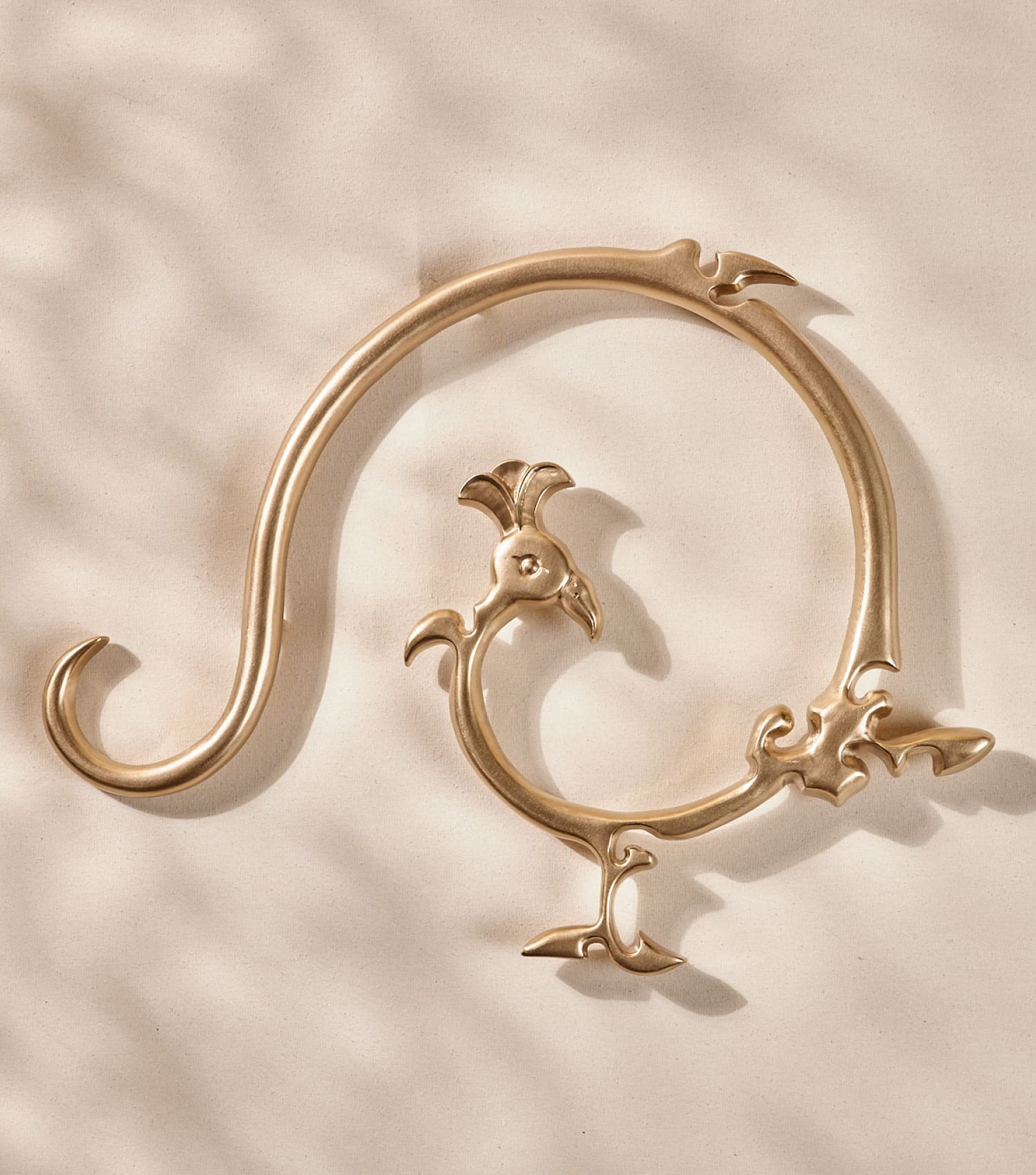 Plumage Pull – Taannaz