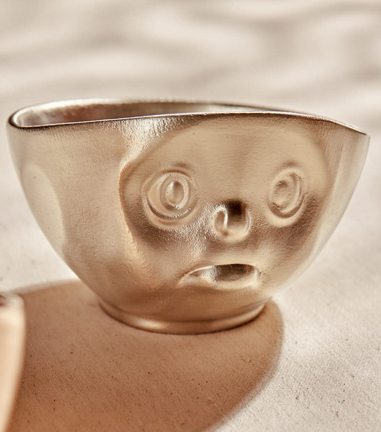 Kiss & Sulk Bowls – Taannaz